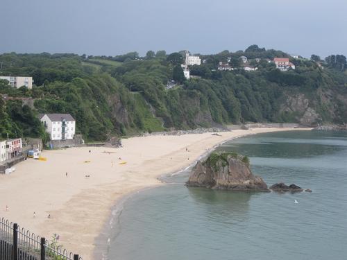 Lydstep Haven Beach Village Holiday Caravan Sleeps 9